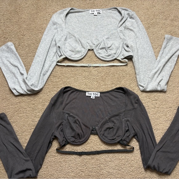 Tic Toc | Tops | Set Of 2 Gray And Black Long Sleeve Crop Tops | Poshmark